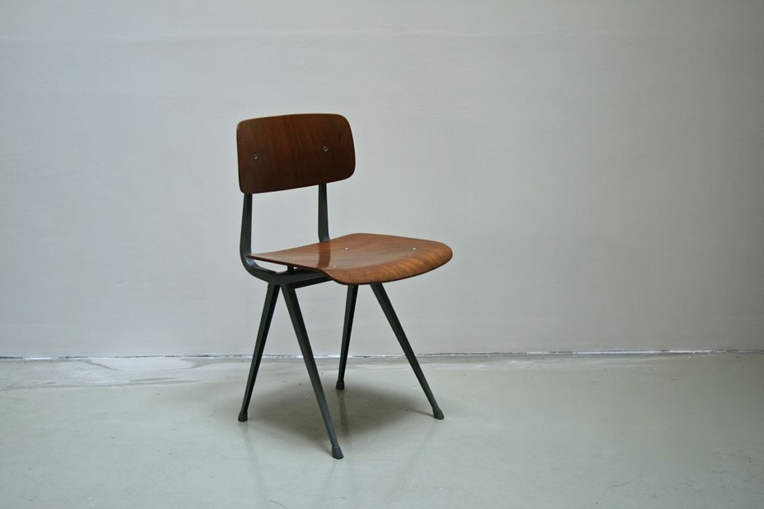 Result chairs – Showroom_144